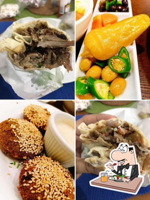 Top 5 restaurants with chicken shawarma in Al Ain, june 2025 ...