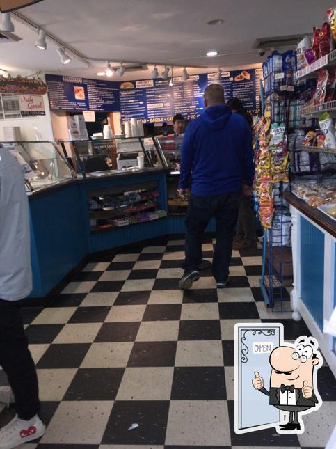 Wilton Deli, 379 Danbury Rd in Wilton - Restaurant menu and reviews