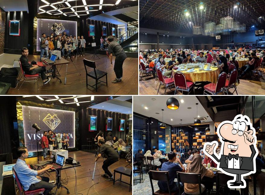 Vision Vista pub & bar, Lumajang - Restaurant reviews