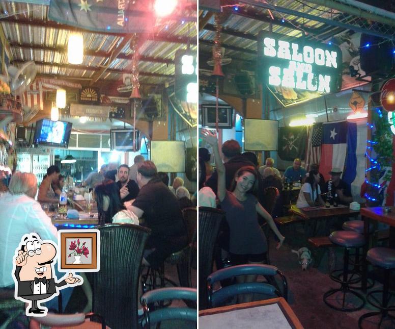 Golden Bar Chalong, Chalong - Restaurant reviews