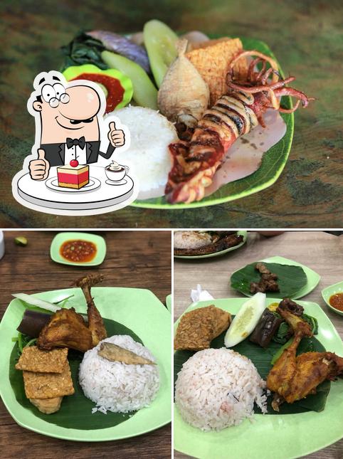Tempong Rice Indra restaurant, Medan, No.123 R - Restaurant reviews