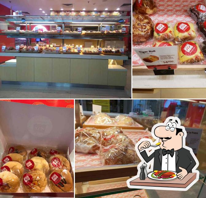 Bread Life Gajah Mada Plaza, Jakarta, 87 - Restaurant menu and reviews