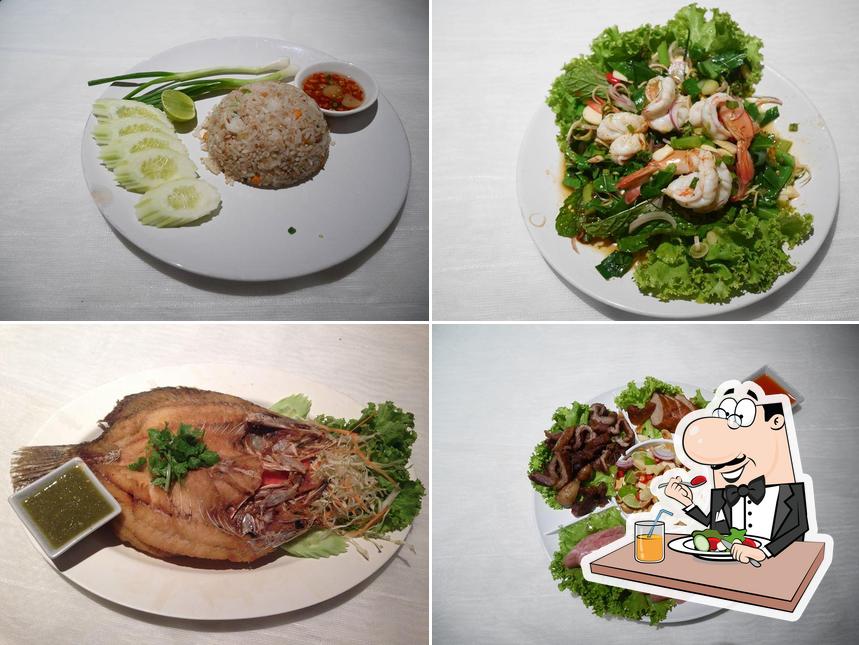 ครัวถังข้าว Krua Tung Kow, Bangkok - Restaurant menu, prices and reviews