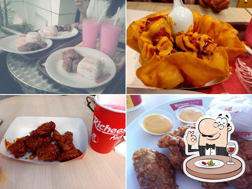 Richeese Factory Maspion Square restaurant, Surabaya, Jl. Ahmad Yani ...