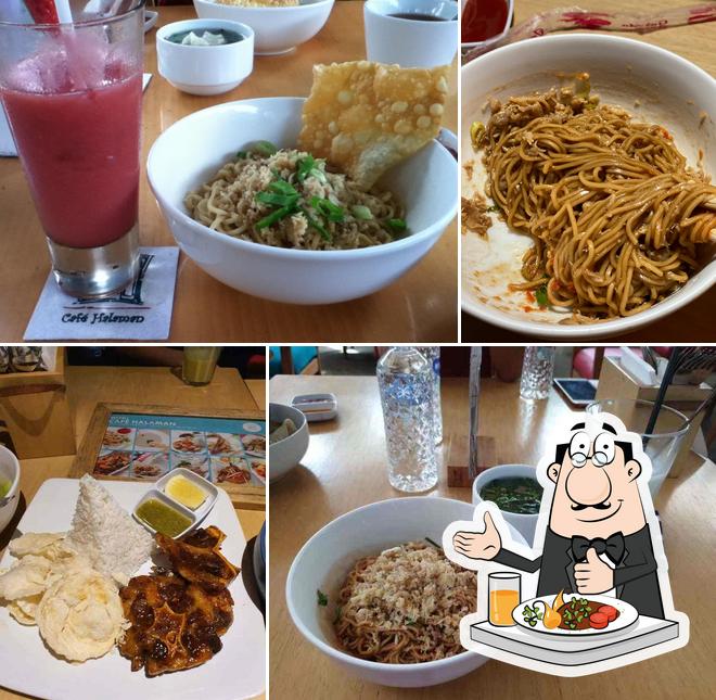 Cafe Halaman, Bandung, Jl. Tamansari No.92 - Restaurant menu and reviews