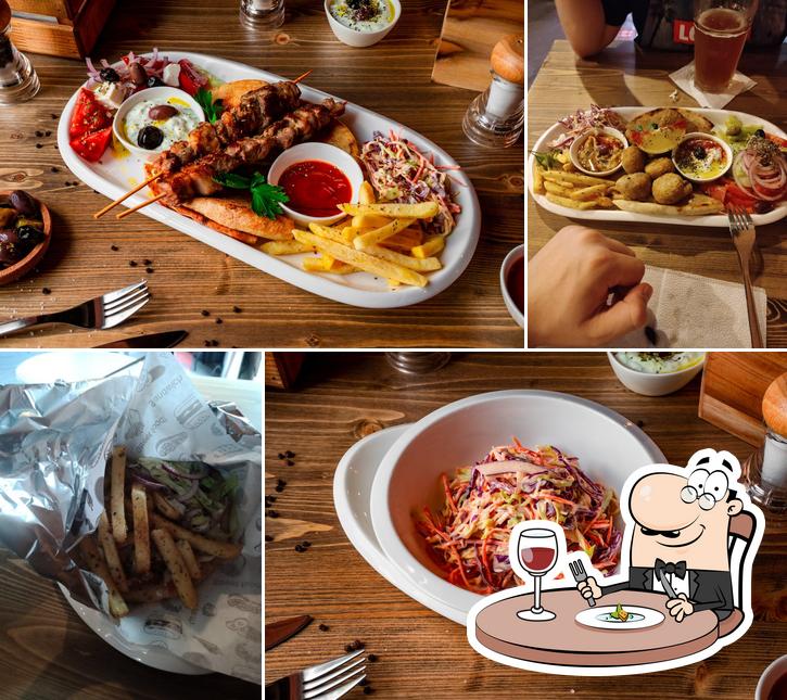 Mama's Gyros street food cafe, Moscow - Restaurant menu and reviews