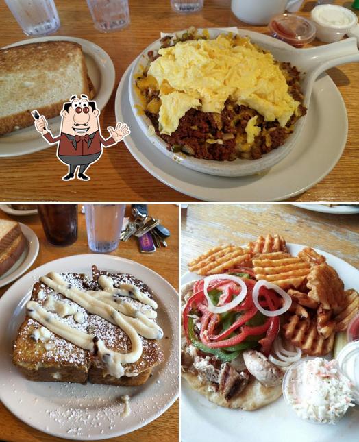 Crispy Waffle, Shorewood - Restaurant menu, prices and reviews