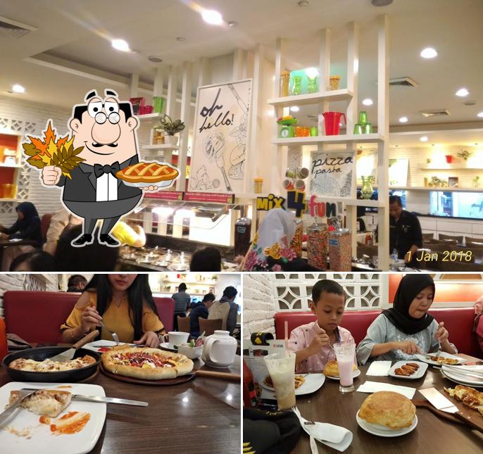 Pizza Hut Restoran - Citraland Semarang, Semarang - Menú del ...