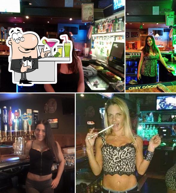 Round 2 Pub, Bohemia - Restaurant menu, prices and reviews