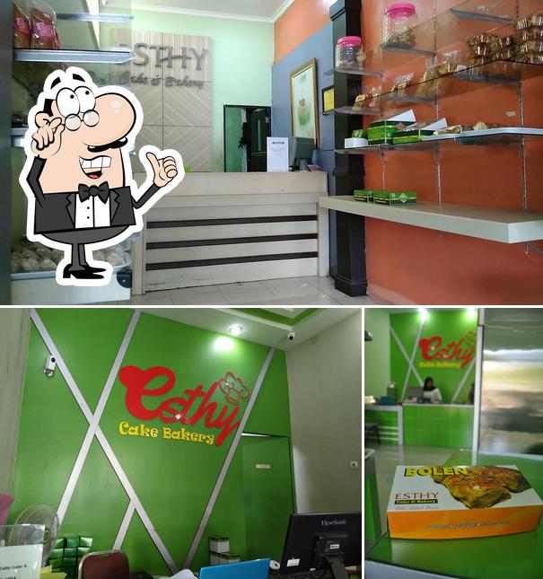 Esthy Cake & Bakery PUSAT, Tamanmartani - Opiniones del restaurante