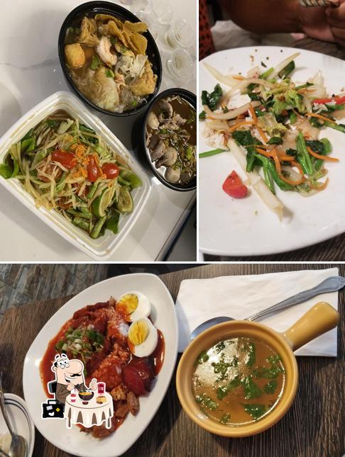 Kin Sen, 86-08 Whitney Ave in New York City - Restaurant menu and reviews