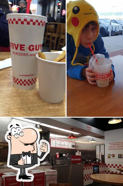 Five Guys Whiteley in Whiteley - Restaurant menu and reviews