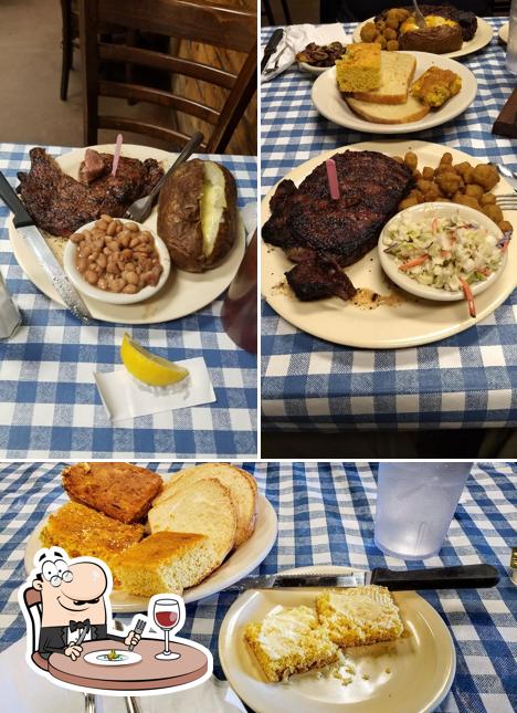 Joe Allen's Pit Bar-B-Que in Abilene - Restaurant menu and reviews