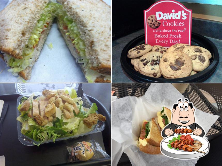The Lunch Lounge, Phoenix - Restaurant menu, prices and reviews