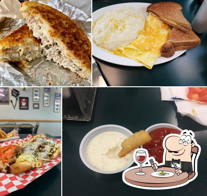 Chow Down Alley in Jacksonville - Restaurant menu and reviews