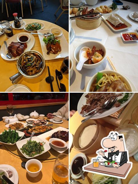 Lotus, London, Crossharbour - Restaurant menu, prices and reviews