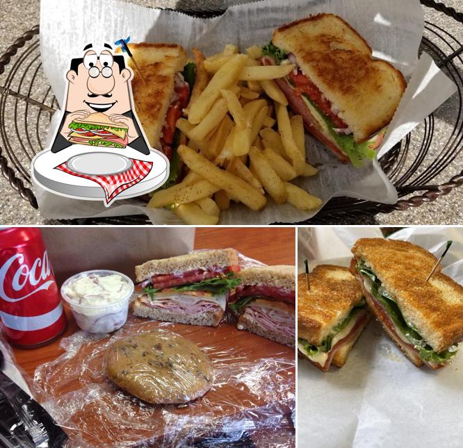 Cafe At Maidens in Estados Unidos - Restaurant menu and reviews