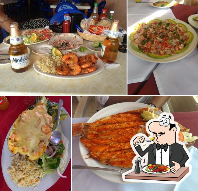 El Bigotes 1 restaurant, Manzanillo, Blvd. Miguel de la Madrid # 3157 ...