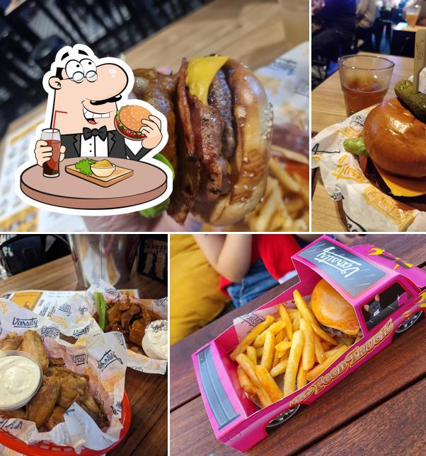 Varsity Innaloo, Woodlands - Restaurant menu, prices and reviews