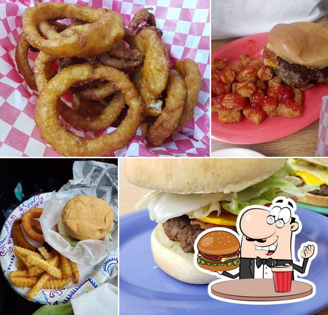 Small's Drive In in Athens - Restaurant menu and reviews