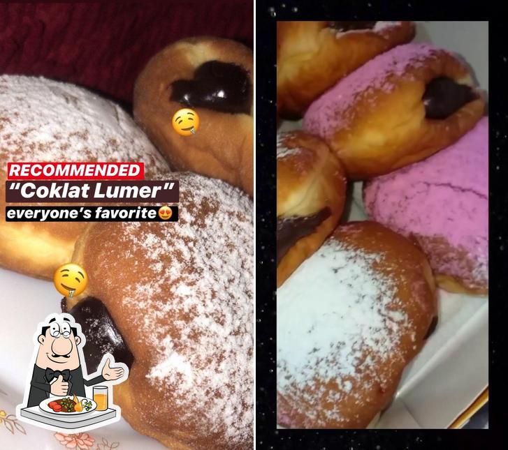 Donat Lumer Laura, Manado - Opiniones del restaurante