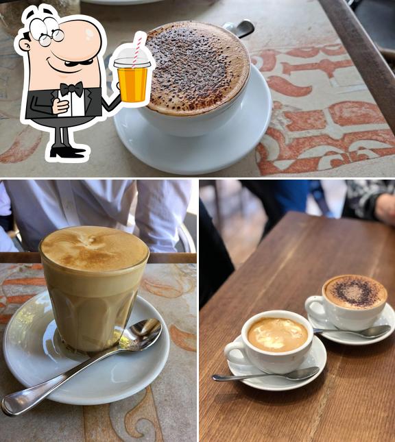 Cafe Excello, 99 Spring St in Melbourne - Restaurant menu and reviews