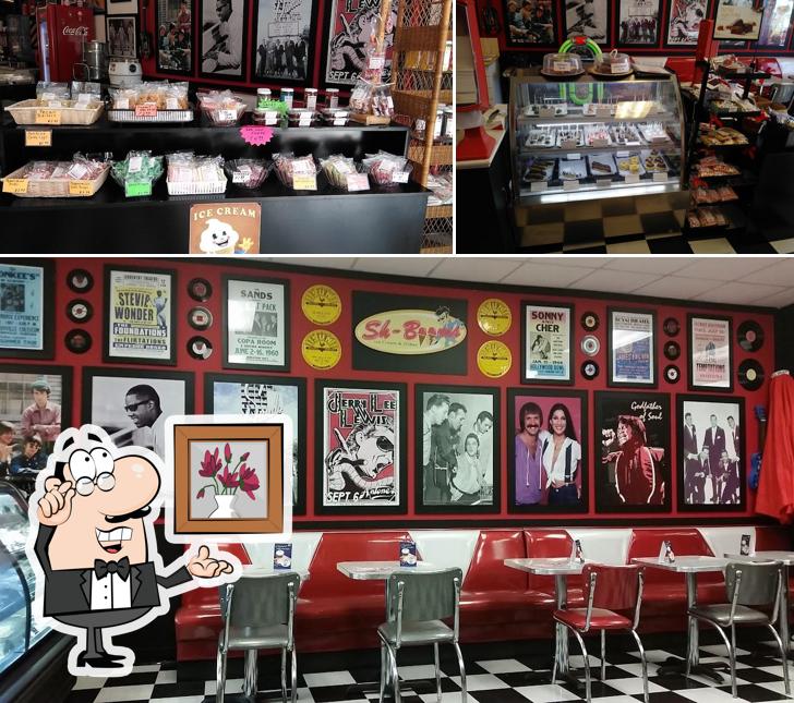 Sh-Booms Ice Cream & Sweets, Haines City - Restaurant menu, prices and ...