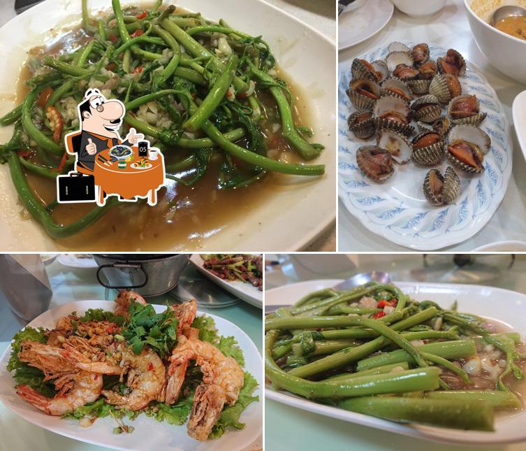 Saha Restaurant, Bangkok - Restaurant menu, prices and reviews