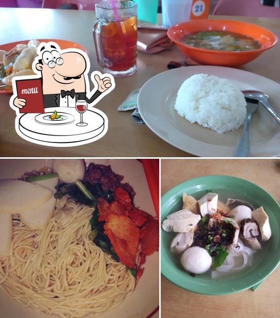 Kopitiam Mitra 7, Mitra Raya, Batam - Restaurant reviews