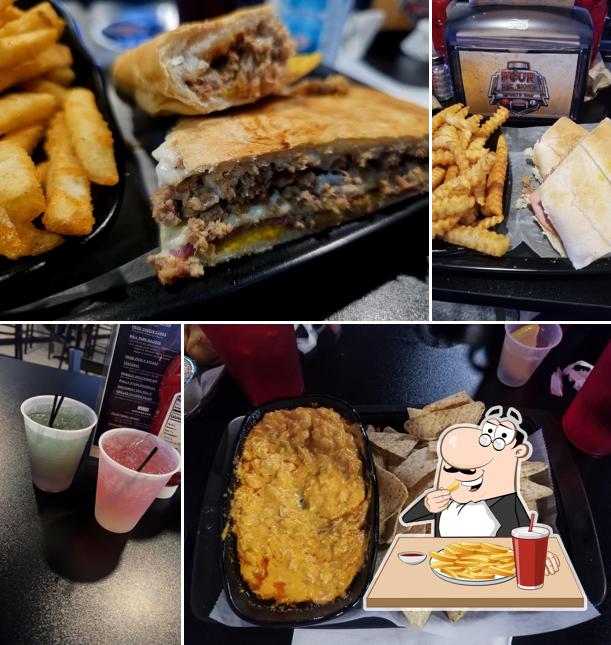 Pour Decisions Sports Bar, Columbus - Restaurant menu, prices and reviews