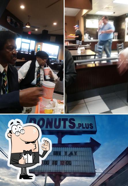 Donut Plus in Longview - Restaurant reviews