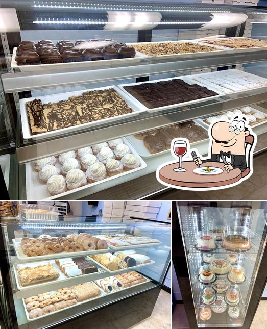 Hartman's Bakery TR, Two Rivers - Restaurant menu, prices and reviews