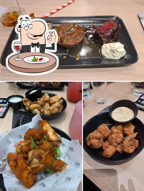 The Sporting Globe Bar & Grill in Chirnside Park - Restaurant menu and ...