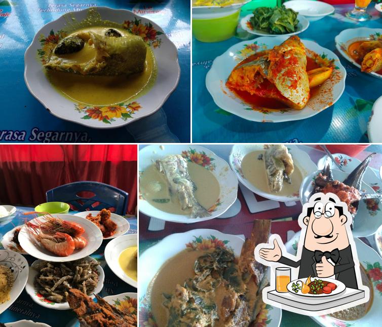 Rumah Makan Baung Pak Mas restaurant, Pekanbaru, Jl. Paus - Restaurant ...
