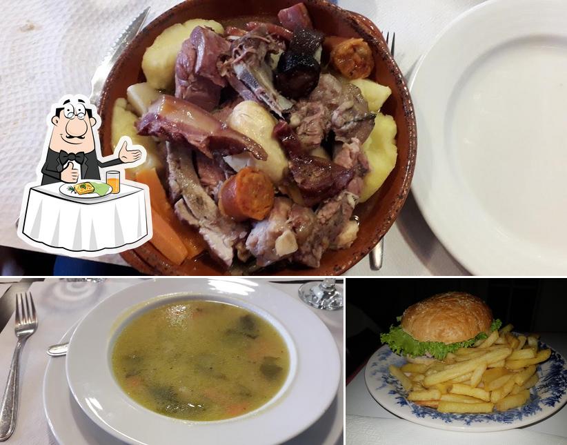 Adega Cafe Bar, Vila Facaia - Restaurant reviews