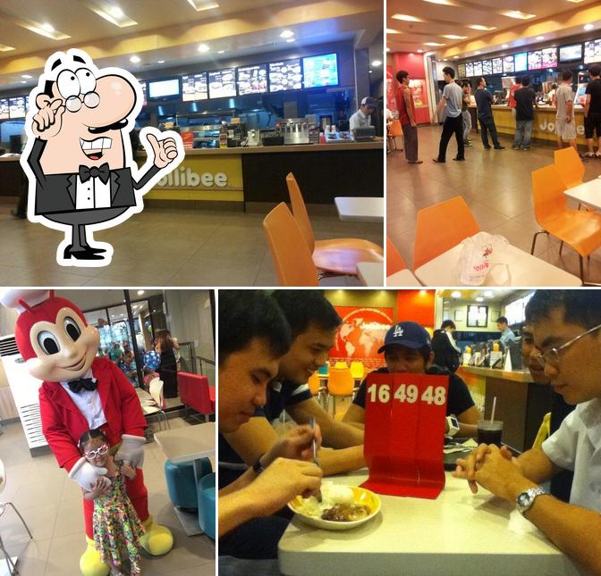 Jollibee fast food, Angeles, corner J.P. Rizat Street Fil AM -Highway ...