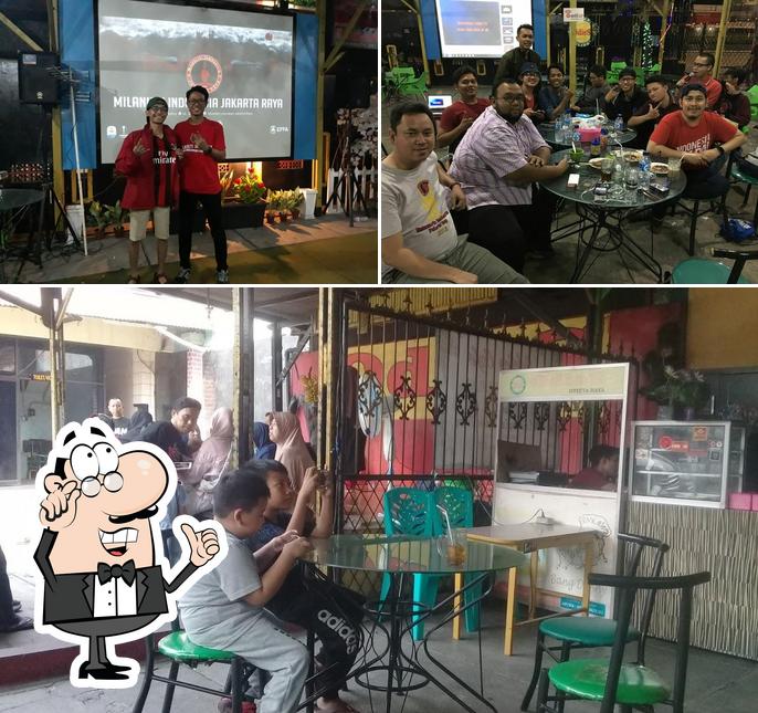 Odies Cafe New Homebase Milanisti Indonesia, East Jakarta - Restaurant ...