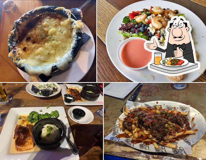 Ford's Garage Dearborn, Dearborn - Restaurant menu, prices and reviews