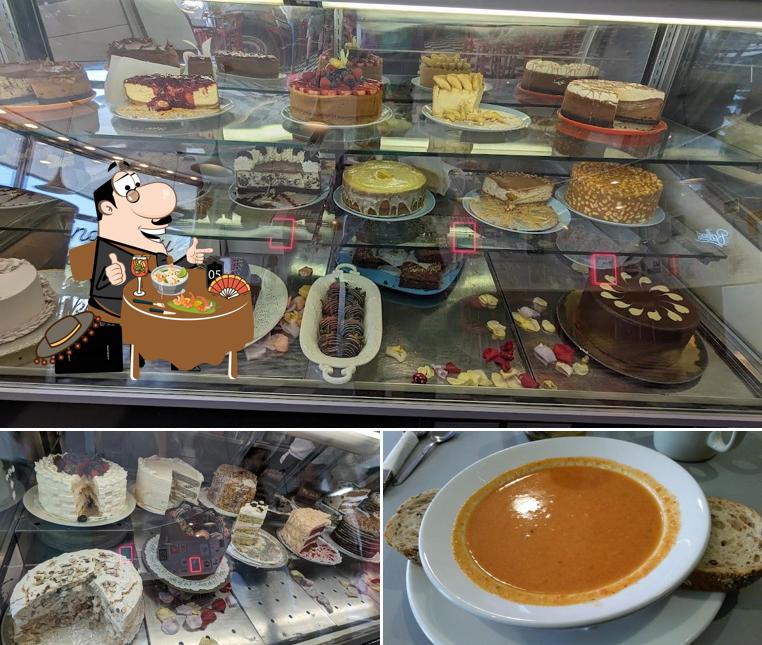 Baked Expectations in Winnipeg - Restaurant menu and reviews