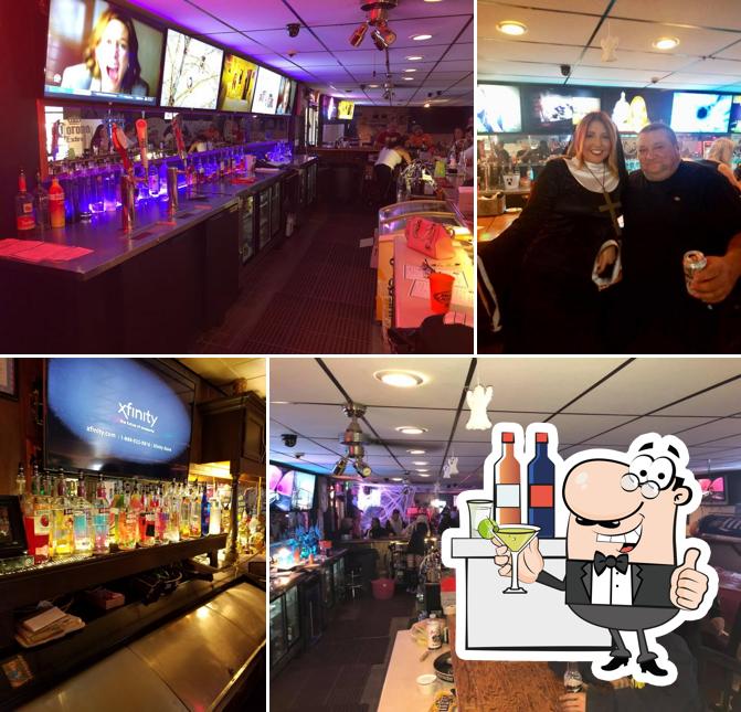 New Chicago Bar and Grill in New Chicago - Restaurant reviews