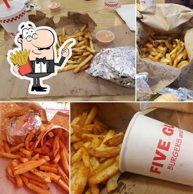 Five Guys, 1082 Fort Union Blvd in Midvale - Restaurant menu and reviews
