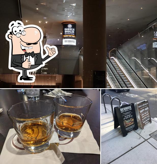 Rickhouse Whiskey Bar in Seattle - Restaurant reviews