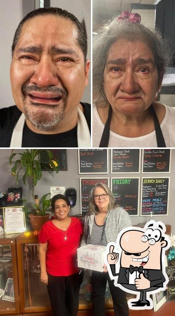 The Lunch Box in Seguin - Restaurant menu and reviews