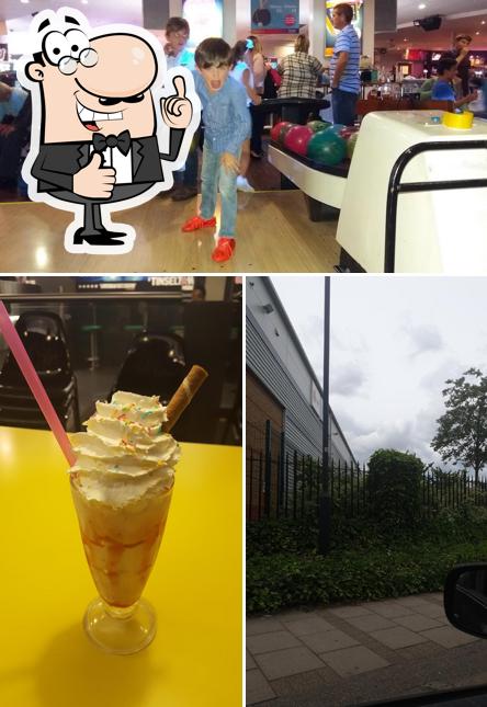 Tenpin Acton in London - Restaurant reviews