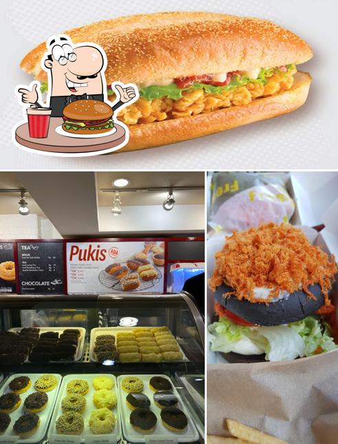 KFC restaurant, Jakarta, Jl. Cikini Raya No.119 - Restaurant menu and ...