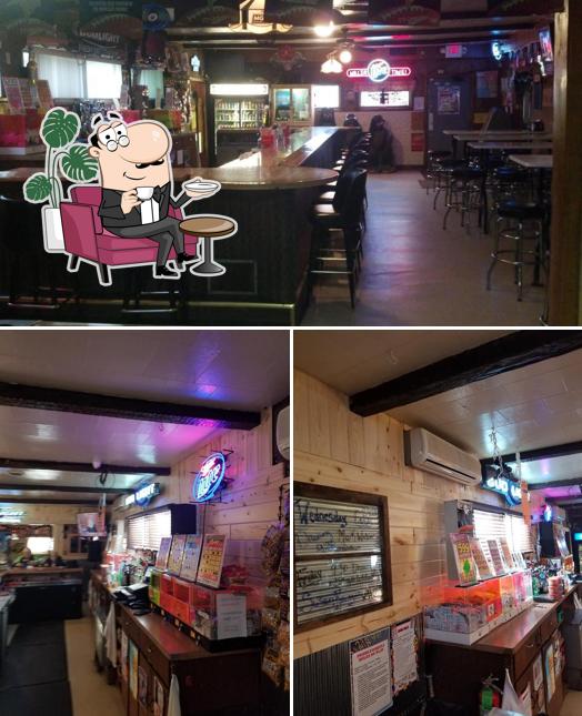 The Cave Bar And Grill in USA - Restaurant reviews