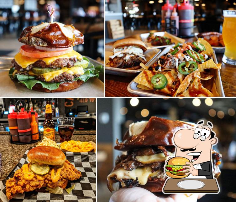 The 'Que Barbecue & Brew, Lakeside Marblehead - Restaurant menu, prices ...