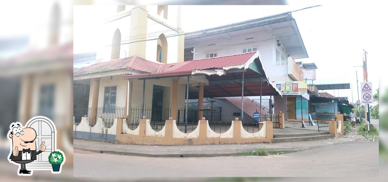 Find the best place to eat in Vellangallur, spring 2024 - Restaurant Guru
