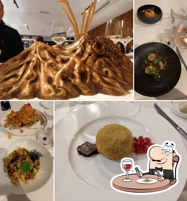 Terrazza Calabritto pub & bar, Naples, Piazza Vittoria - Restaurant reviews