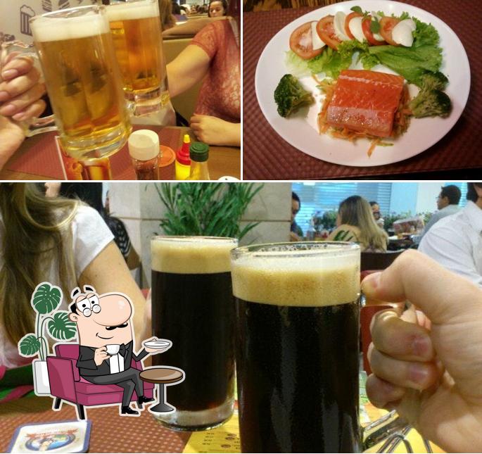 Jig's Grill & Salads restaurant, São Paulo, Avenida Doutor Chucri ...